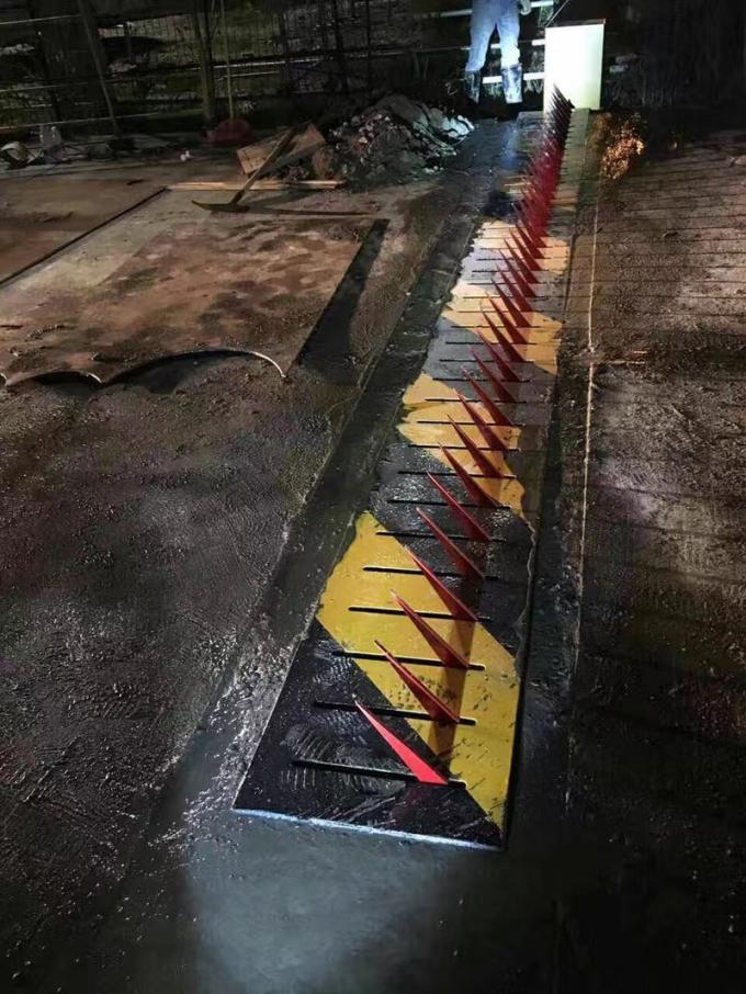Metal One Way Traffic Flow Plate Hydraulic Rising Bollards For Security ...